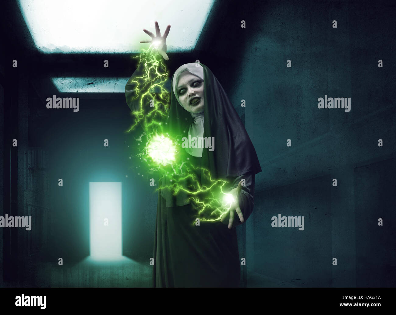 Halloween scary horror girl casting hi-res stock photography and images ...