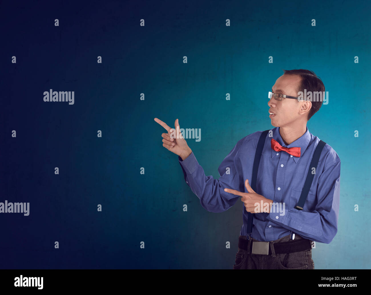Funny guy pointing hi-res stock photography and images - Alamy