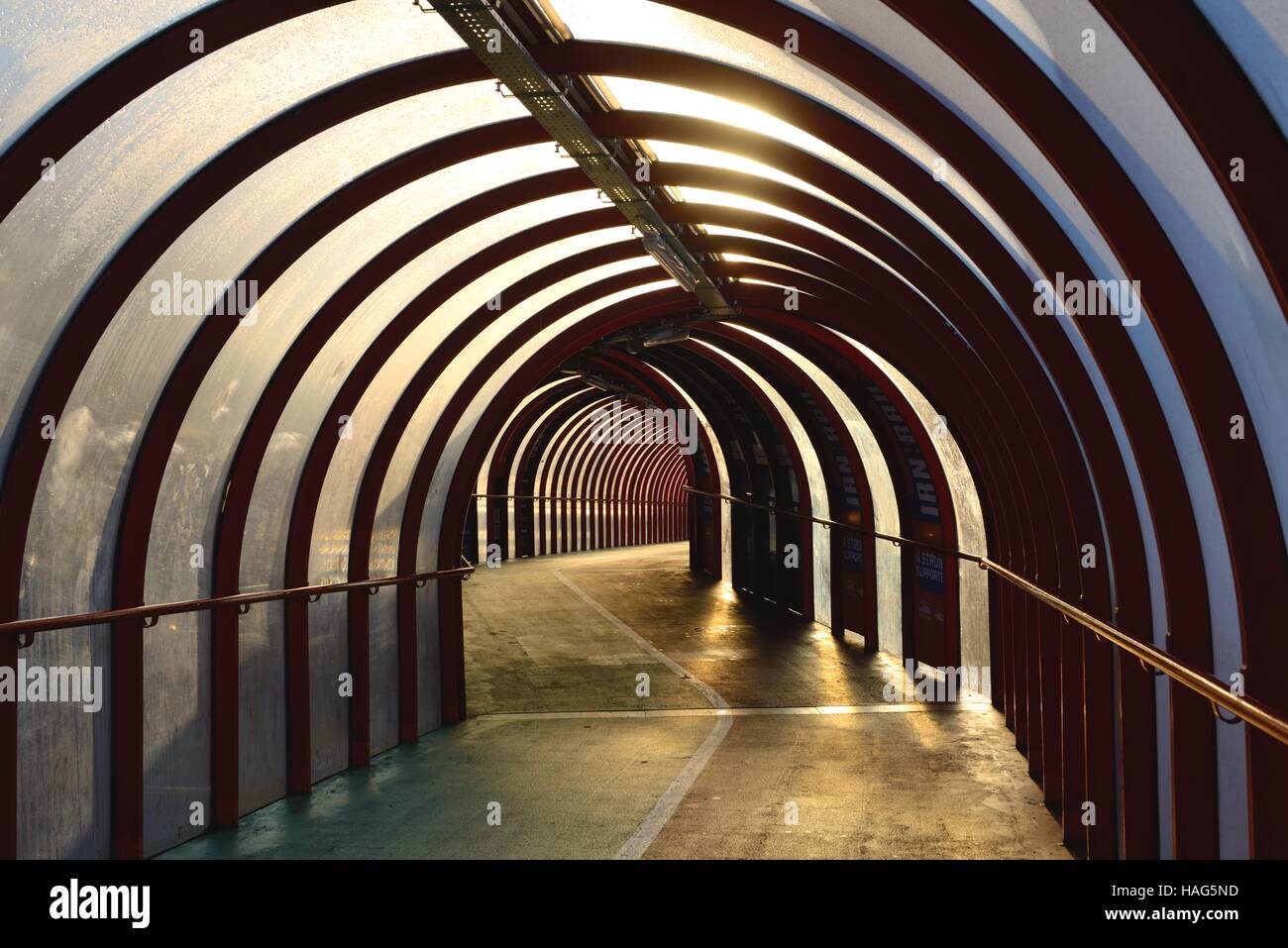 Enclosed walkway hi-res stock photography and images - Alamy