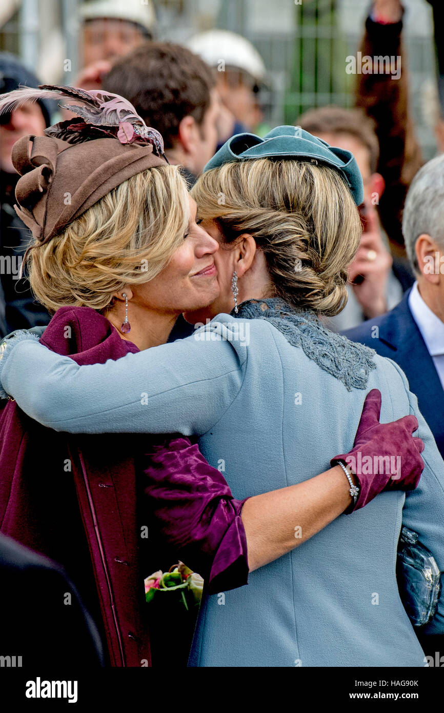 Utrecht, The Netherlands. 30th Nov, 2016. Queen Maxima and Queen ...