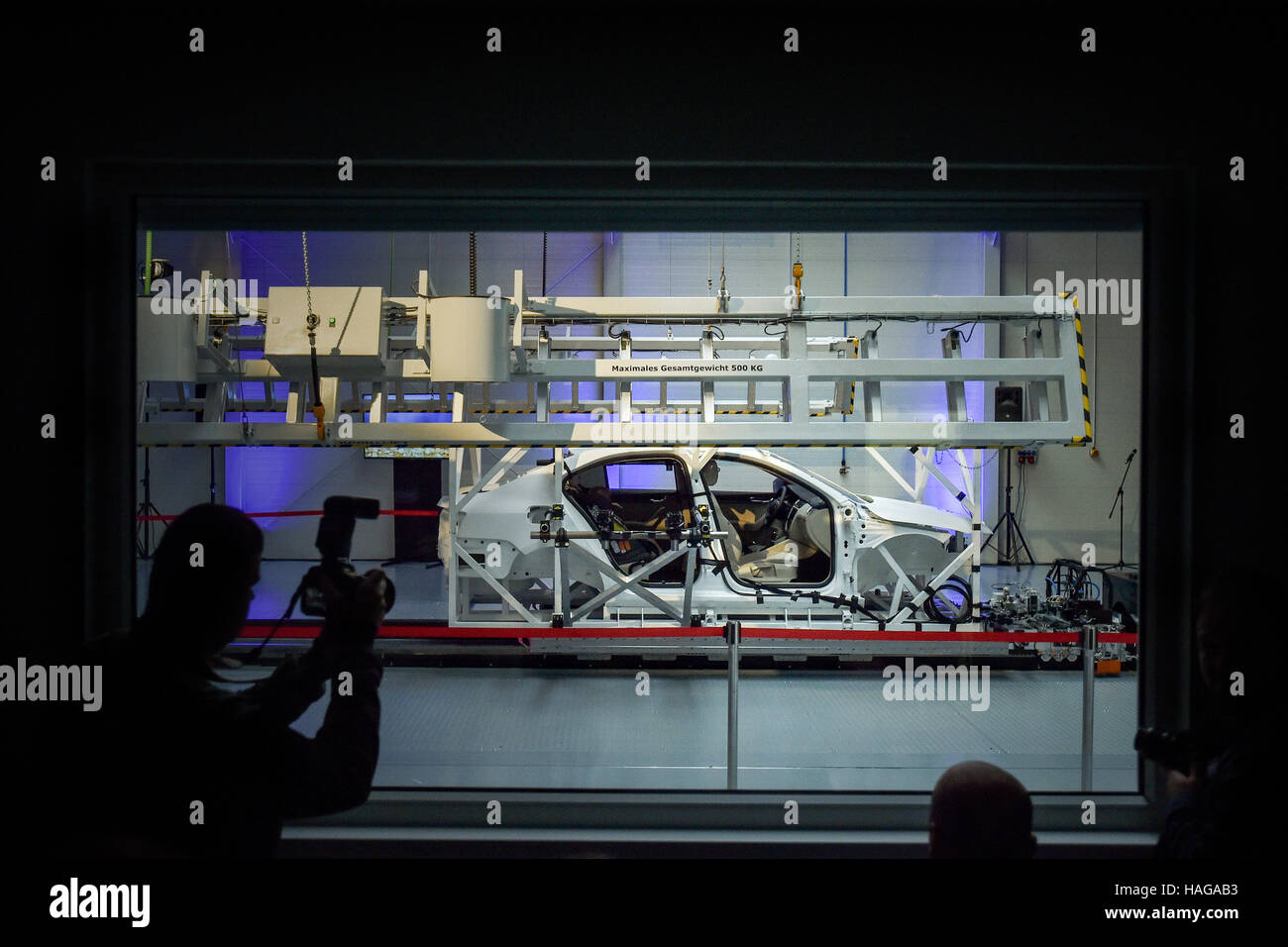 Tuv testing hi-res stock photography and images - Alamy