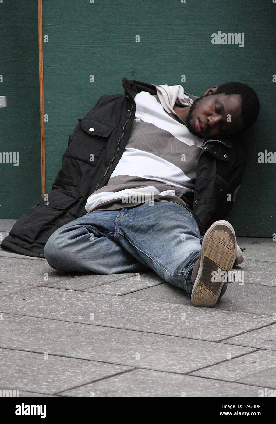 New York, NY, USA. 30th Nov, 2016. Homeless and inebriated man ...
