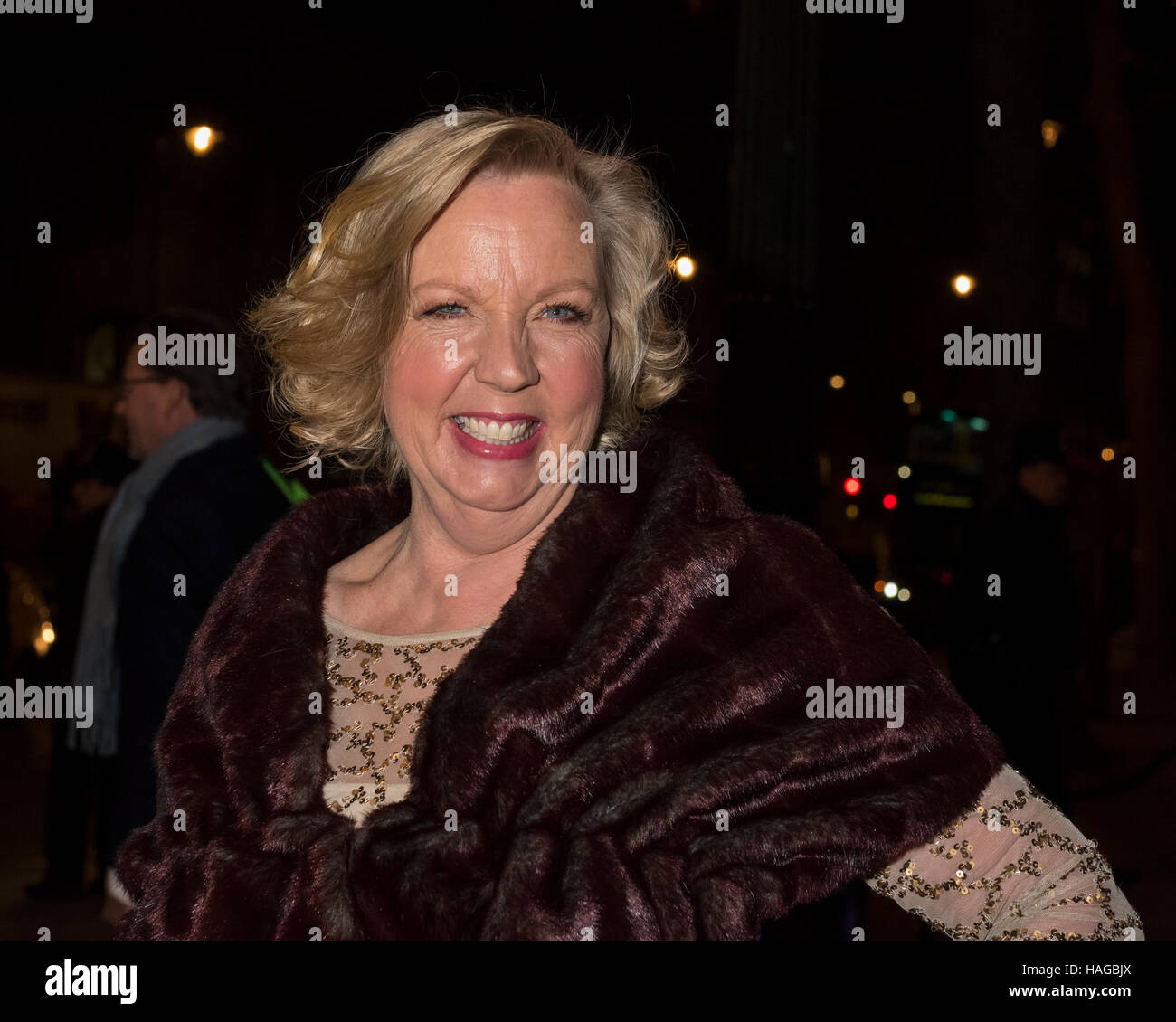 Deborah meaden dragons den hi-res stock photography and images - Alamy
