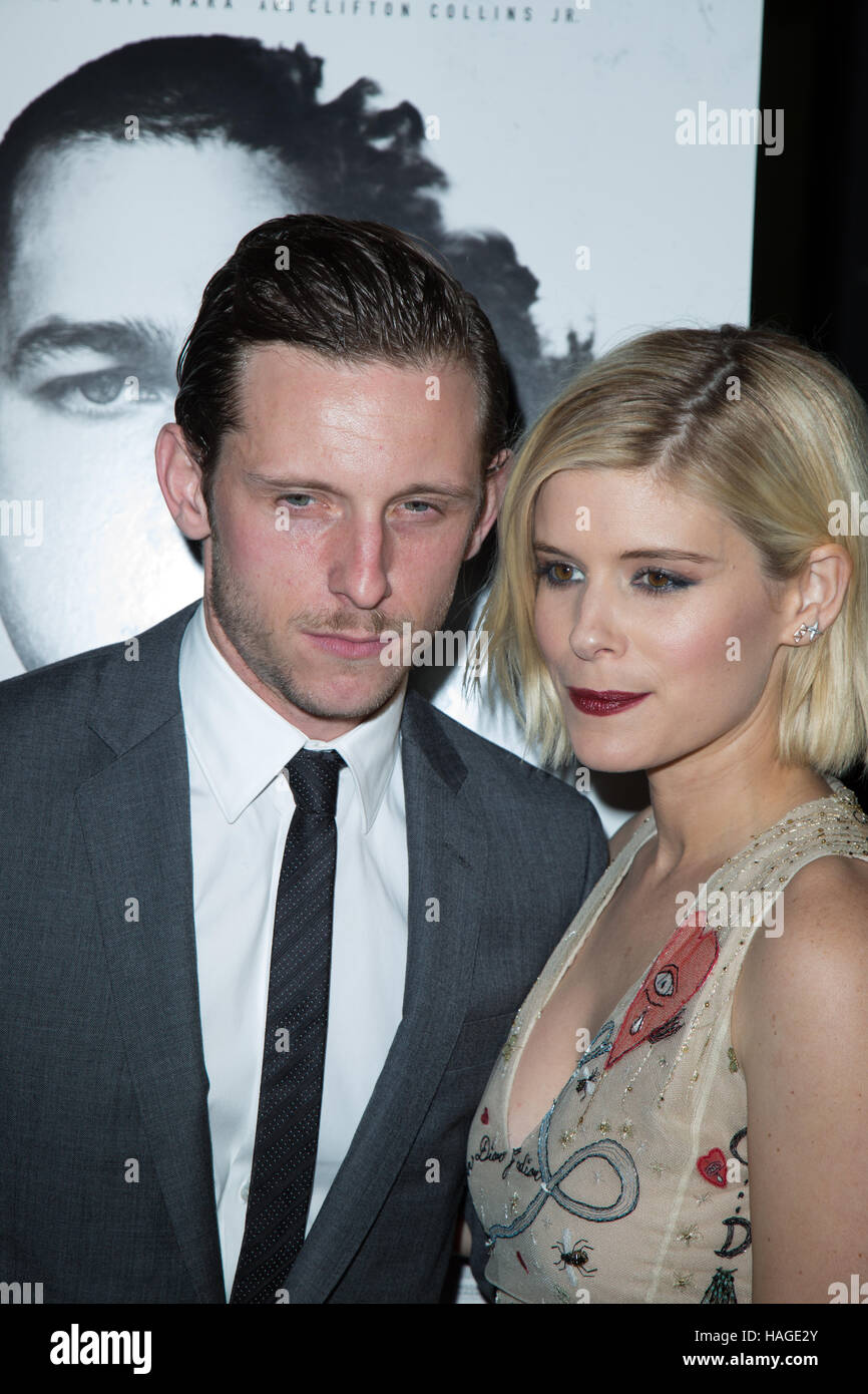 2016 jamie bell kate mara hi-res stock photography and images - Alamy