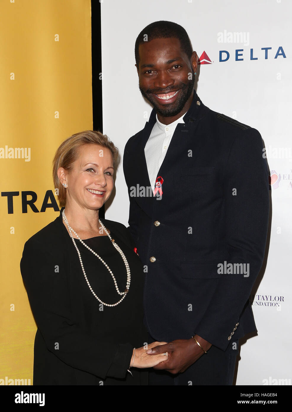 Los Angeles, CA, USA. 30th Nov, 2016. Gabrielle Carteris, Tarell Alvin ...