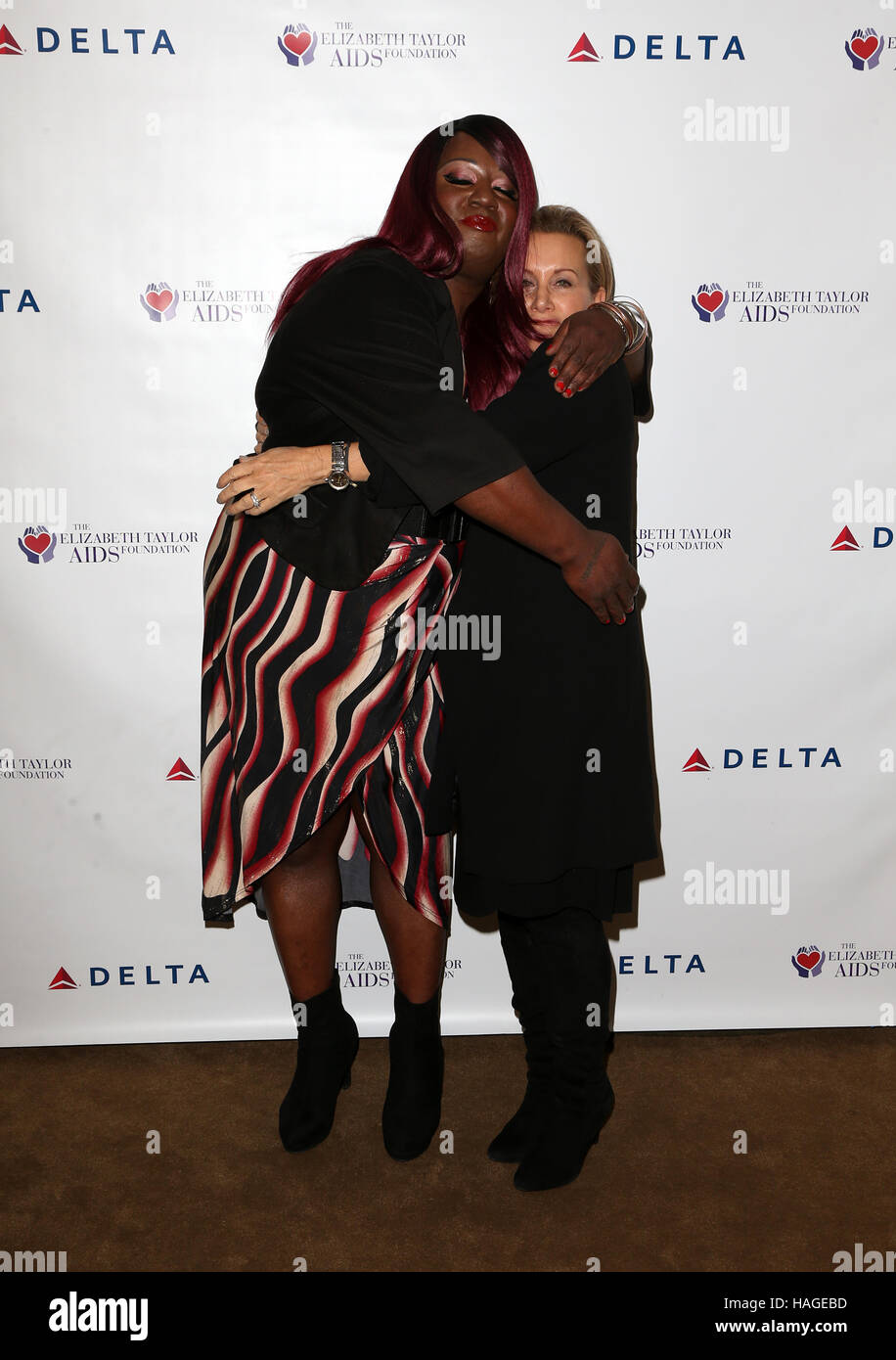 Los Angeles, CA, USA. 30th Nov, 2016. Chandi Moore, Gabrielle Carteris ...