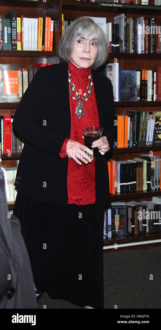 New York, USA. 30th Nov, 2016. Anne Rice at Barnes & Noble Union Square ...