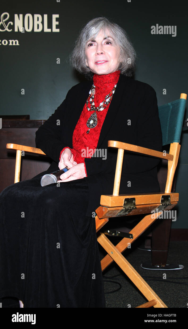 New York, USA. 30th Nov, 2016. Anne Rice at Barnes & Noble Union Square ...