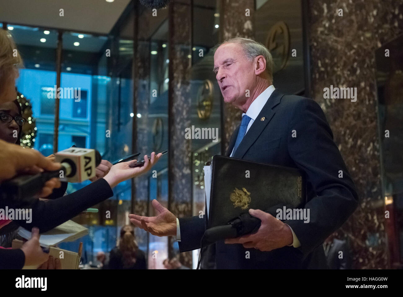 United States Senator Dan Coats (Republican of Indiana) speaks briefly ...