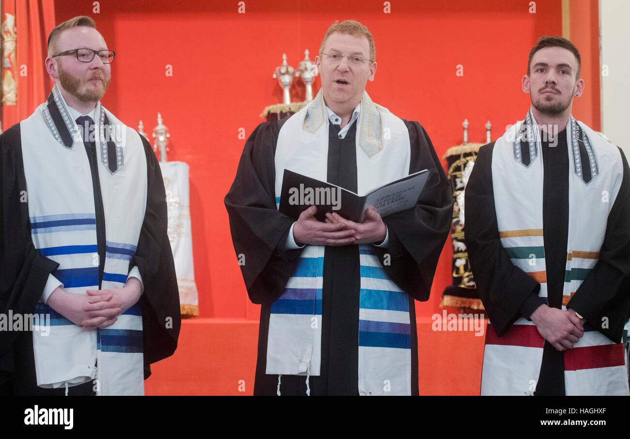 Hanover, Germany. 01st Dec, 2016. Newly oridinated rabbis Lior Bar-Ami ...