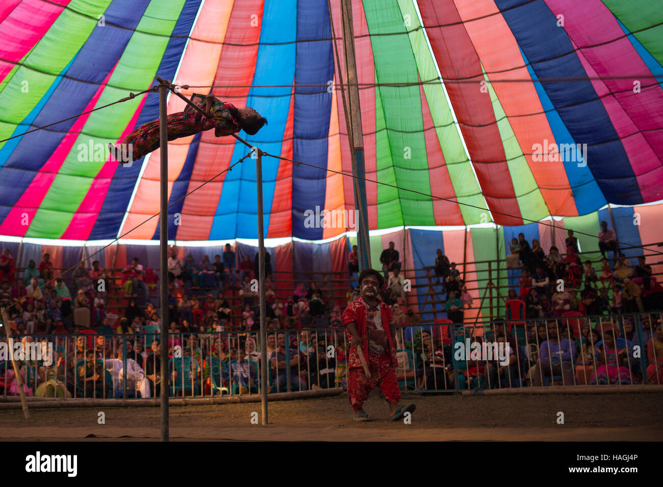 Inside A Circus Tent Stock Photos & Inside A Circus Tent Stock Images ...