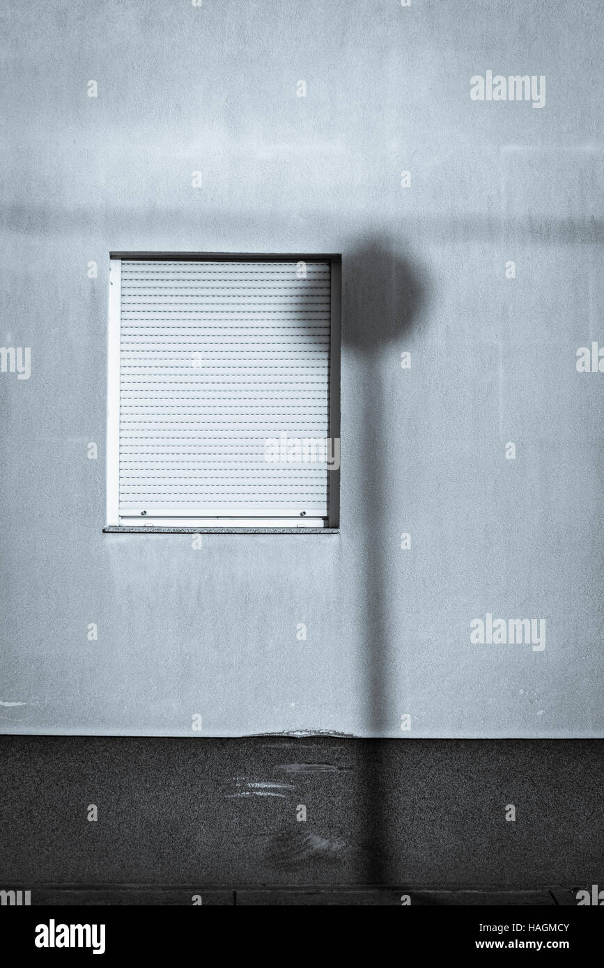 Shadow of a traffic sign Stock Photo - Alamy