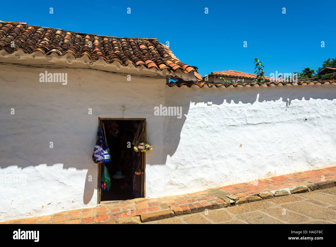Souvenir shop in an old colonial building in Barichara, Colombia Stock ...