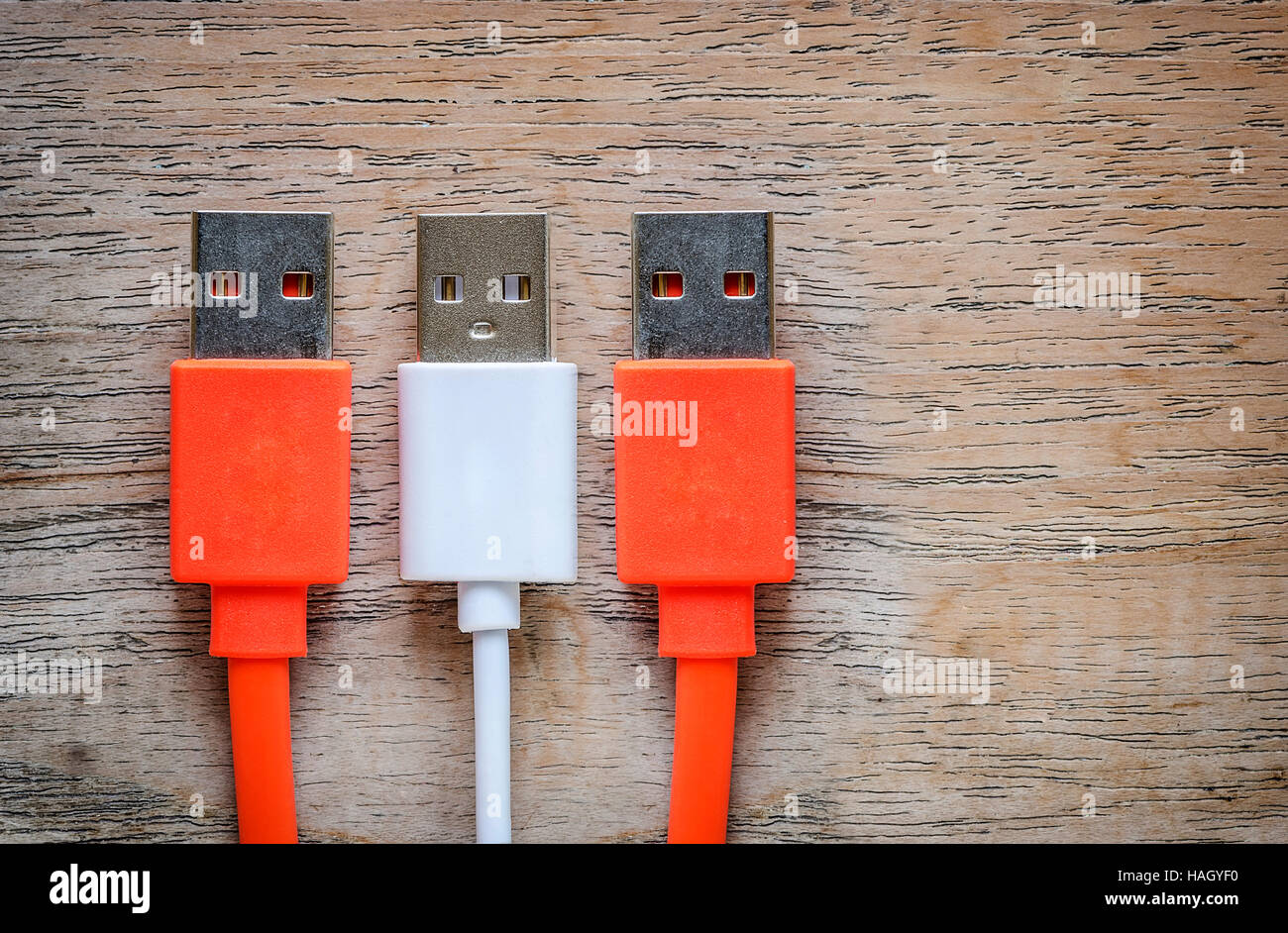 White usb cable hi-res stock photography and images - Alamy
