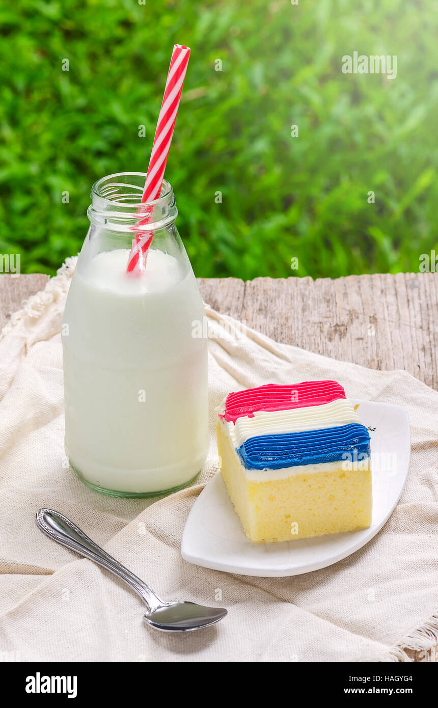 Cake flag hi-res stock photography and images - Alamy