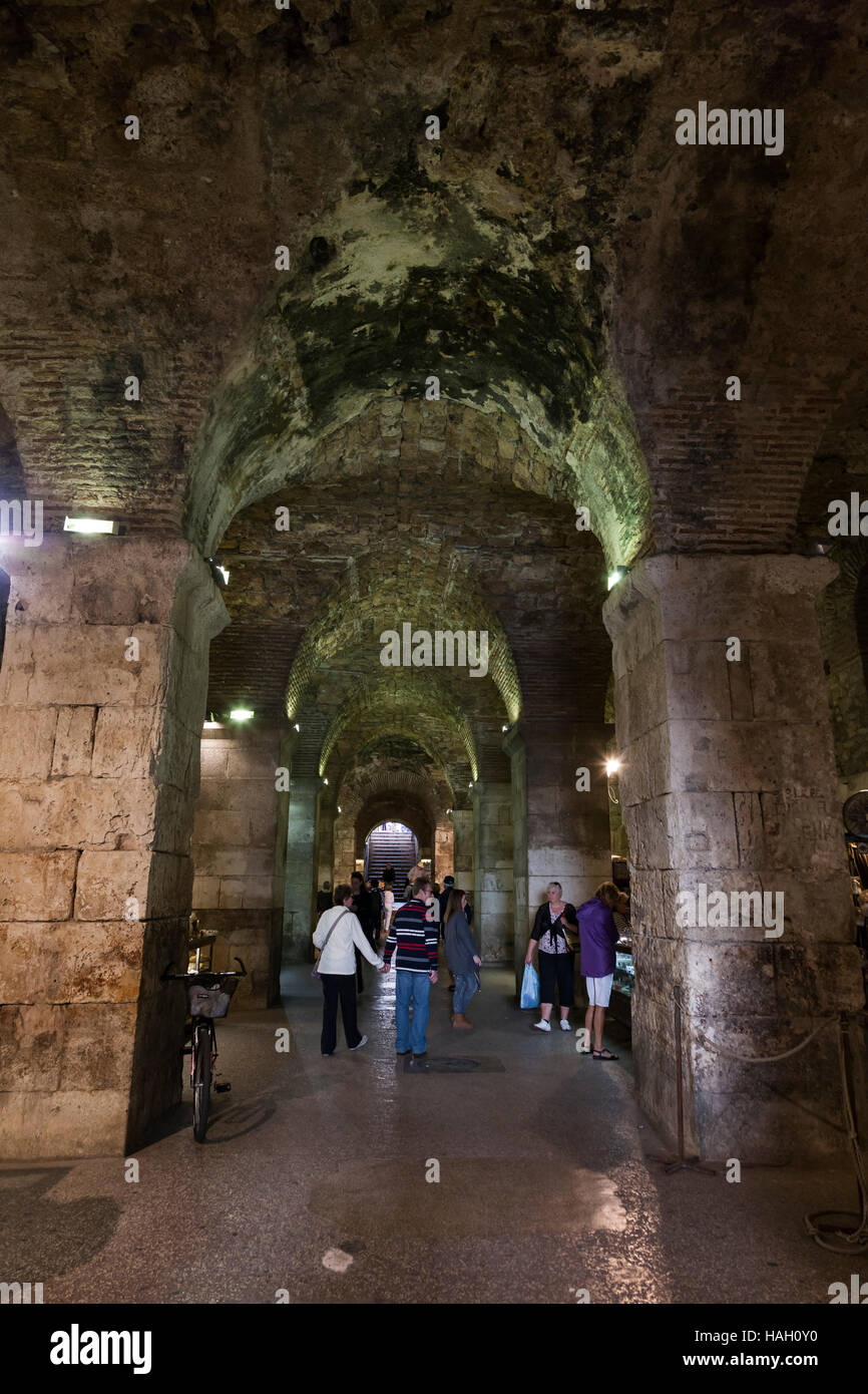 Europe croatia split underground market hi-res stock photography and ...