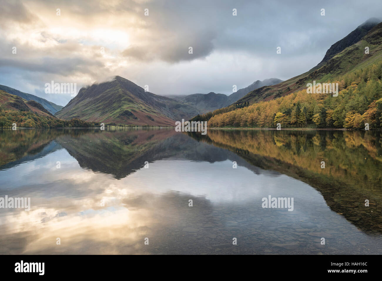 Stunning Autumn Fall landscape image of Lake Buttermere in Lake ...