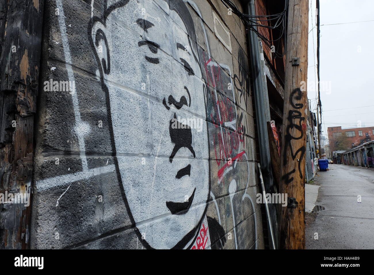 Grafitti alley hi-res stock photography and images - Alamy