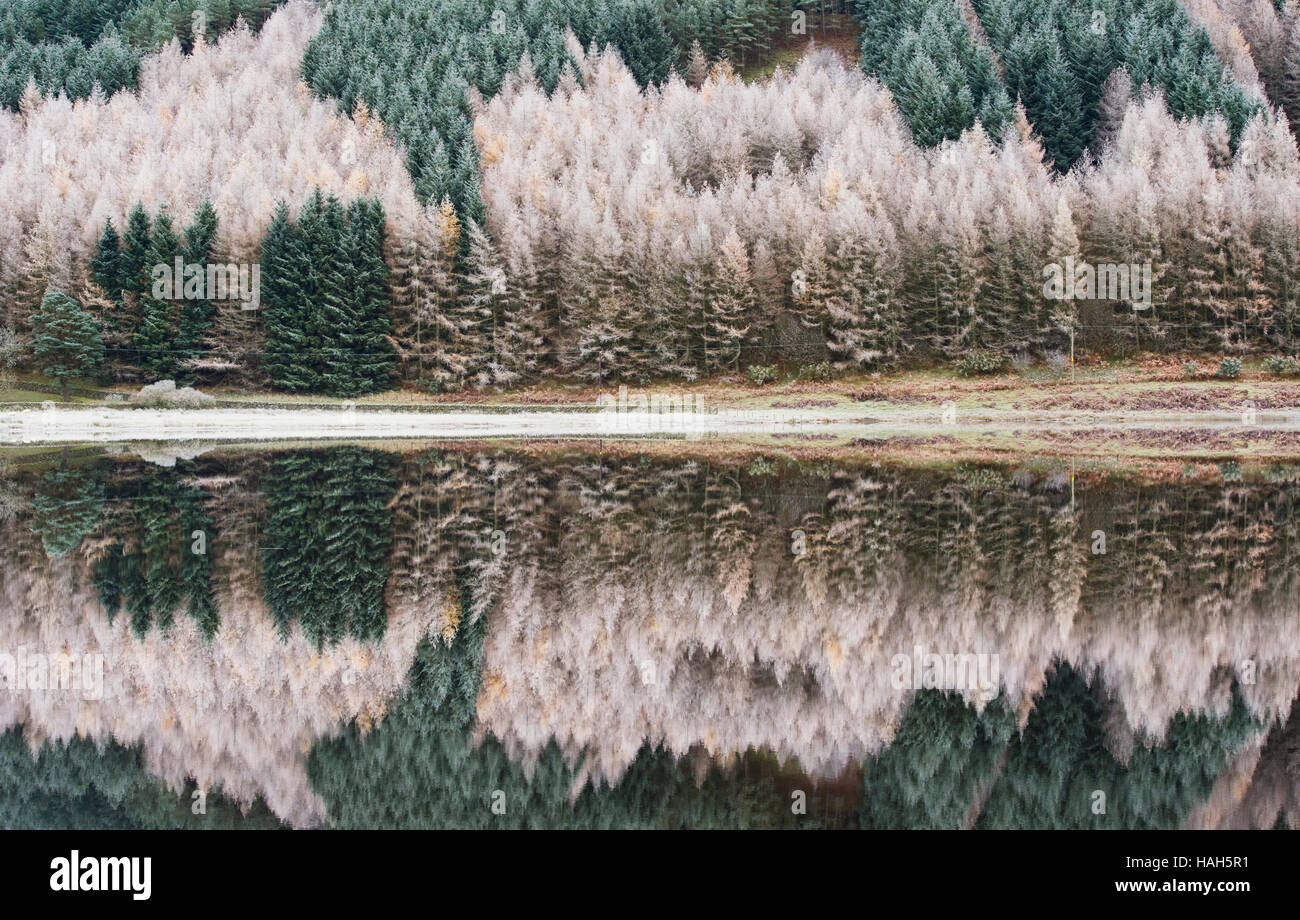 Reflections landscape hi-res stock photography and images - Alamy