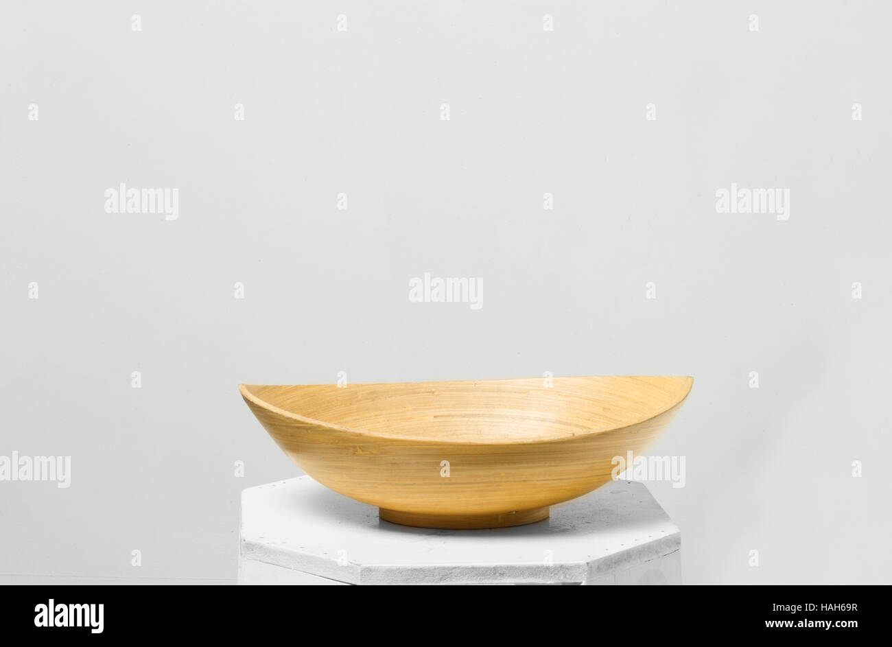 Empty wooden bowl hi-res stock photography and images - Alamy