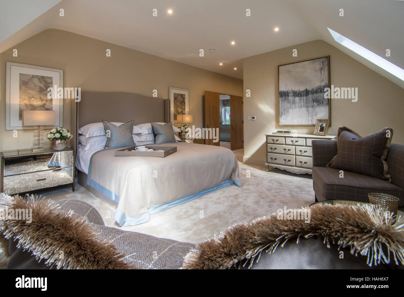 Posh home interior hi-res stock photography and images - Alamy