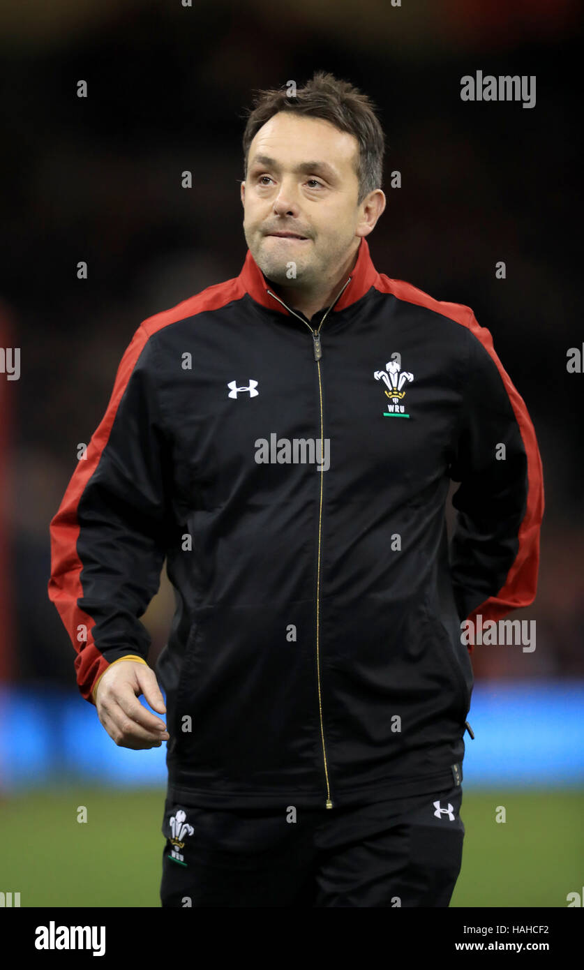Wales' assistant attack coach Matt Sherratt Stock Photo - Alamy