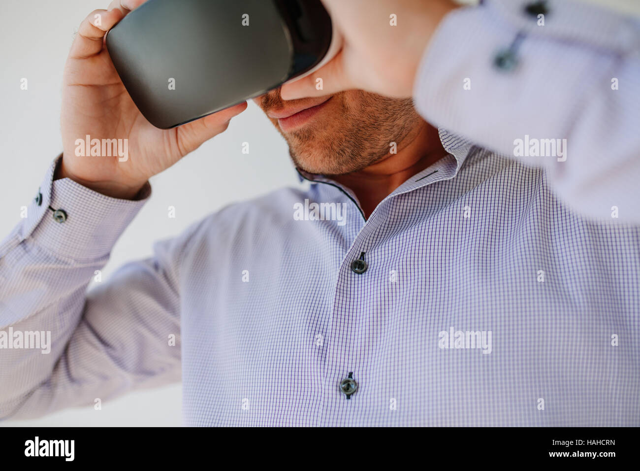 Wearing vr goggles hi-res stock photography and images - Alamy