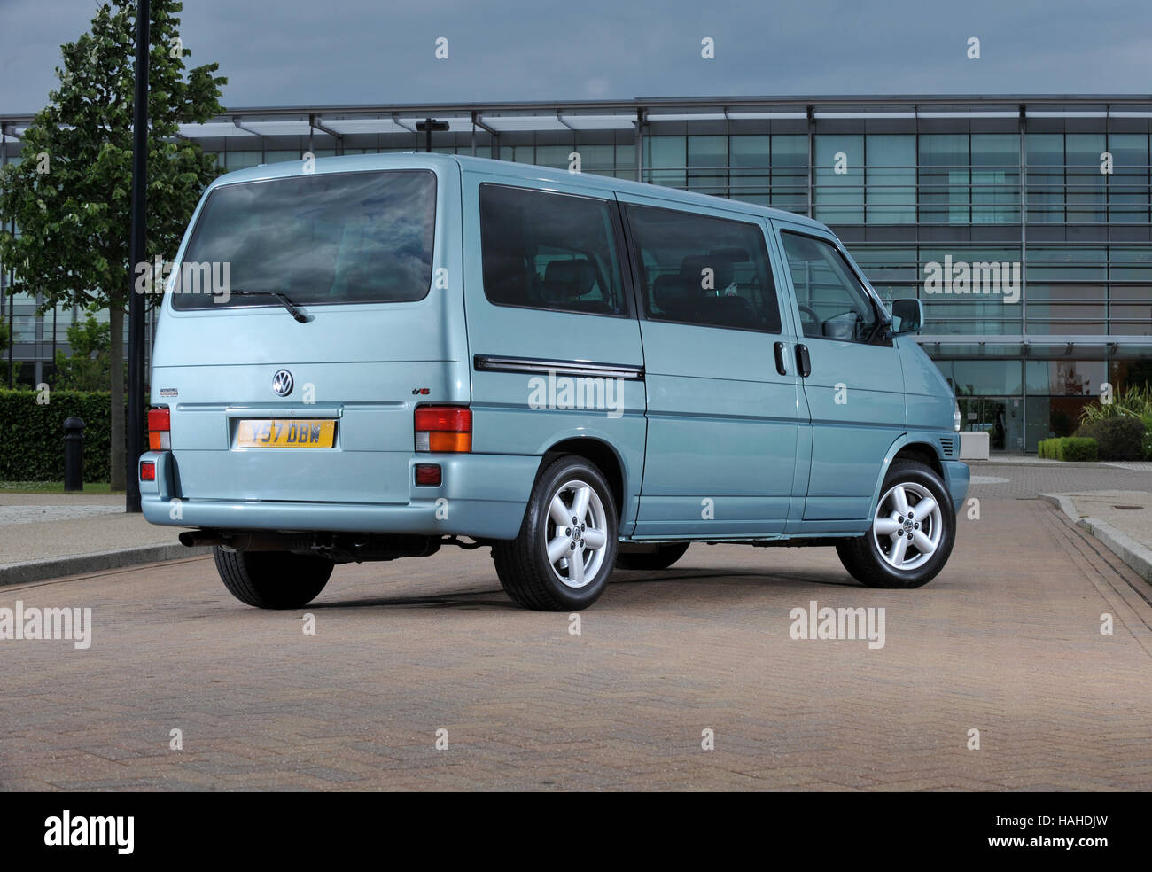 2001 VW Volkswagen V6 engined T4 Transporter limo van Stock Photo - Alamy