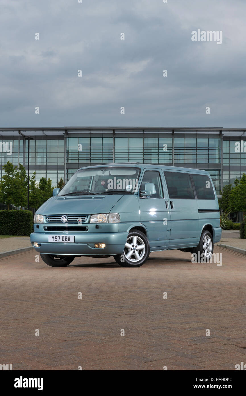 2001 VW Volkswagen V6 engined T4 Transporter limo van Stock Photo - Alamy