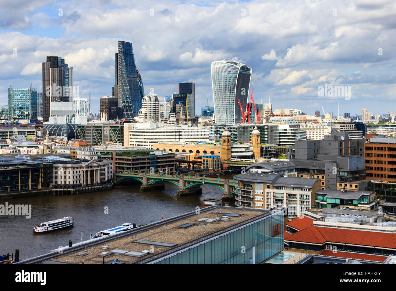 View of the City from the viewing gallery of Tate Modern, Bankside ...