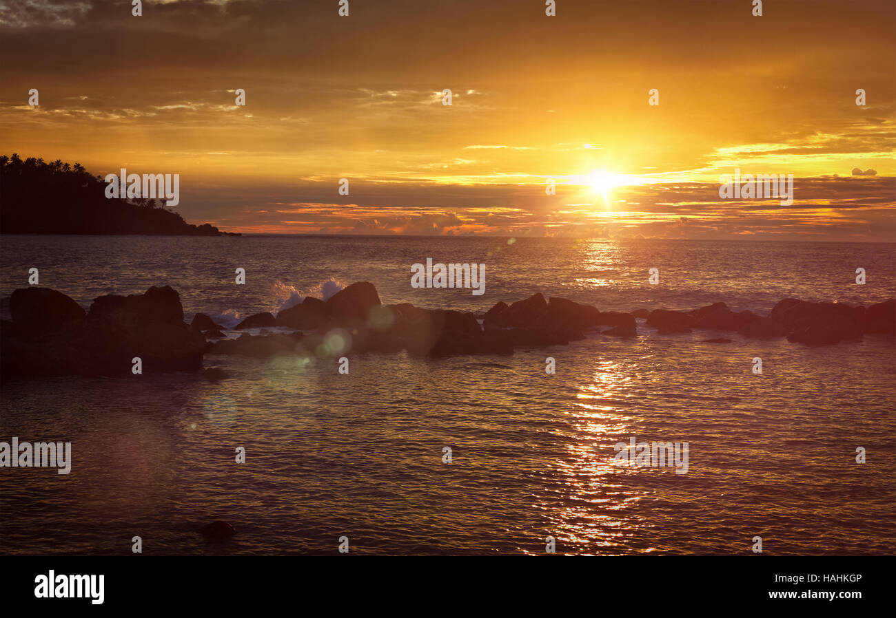 Ocean sunset panorama. Mirissa, Sri Lanka Stock Photo - Alamy