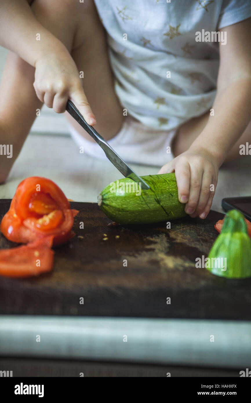 little girl cooking food Stock Photo - Alamy