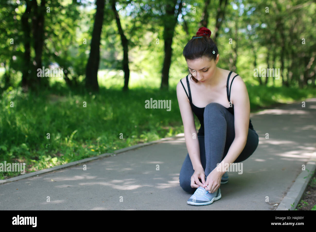 woman sport tree starting Stock Photo - Alamy
