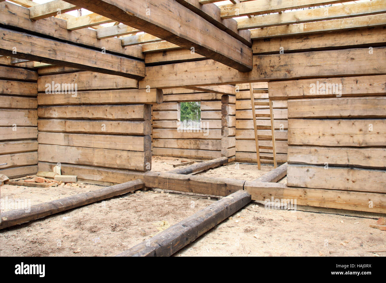 construction of log house Stock Photo - Alamy