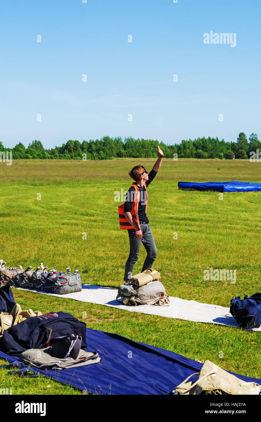 Parachutists - 2015.Parachutists in airfield Stock Photo - Alamy