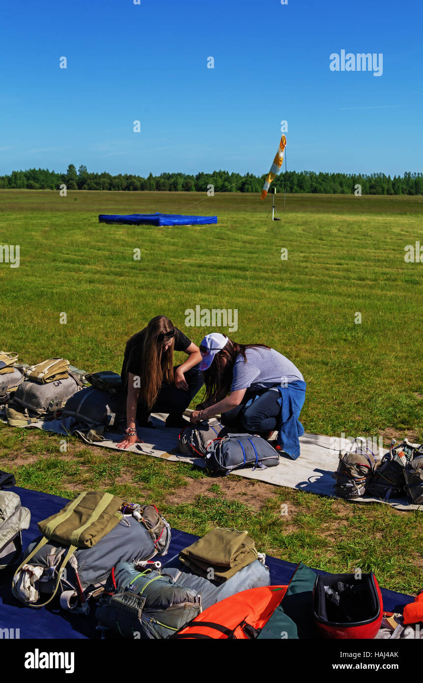 Parachutists - 2015.Packing of parachute Stock Photo - Alamy
