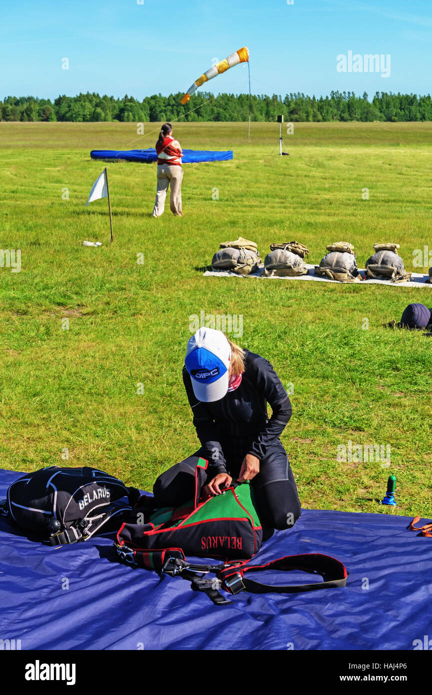 Parachutists - 2015.Packing of parachute Stock Photo - Alamy