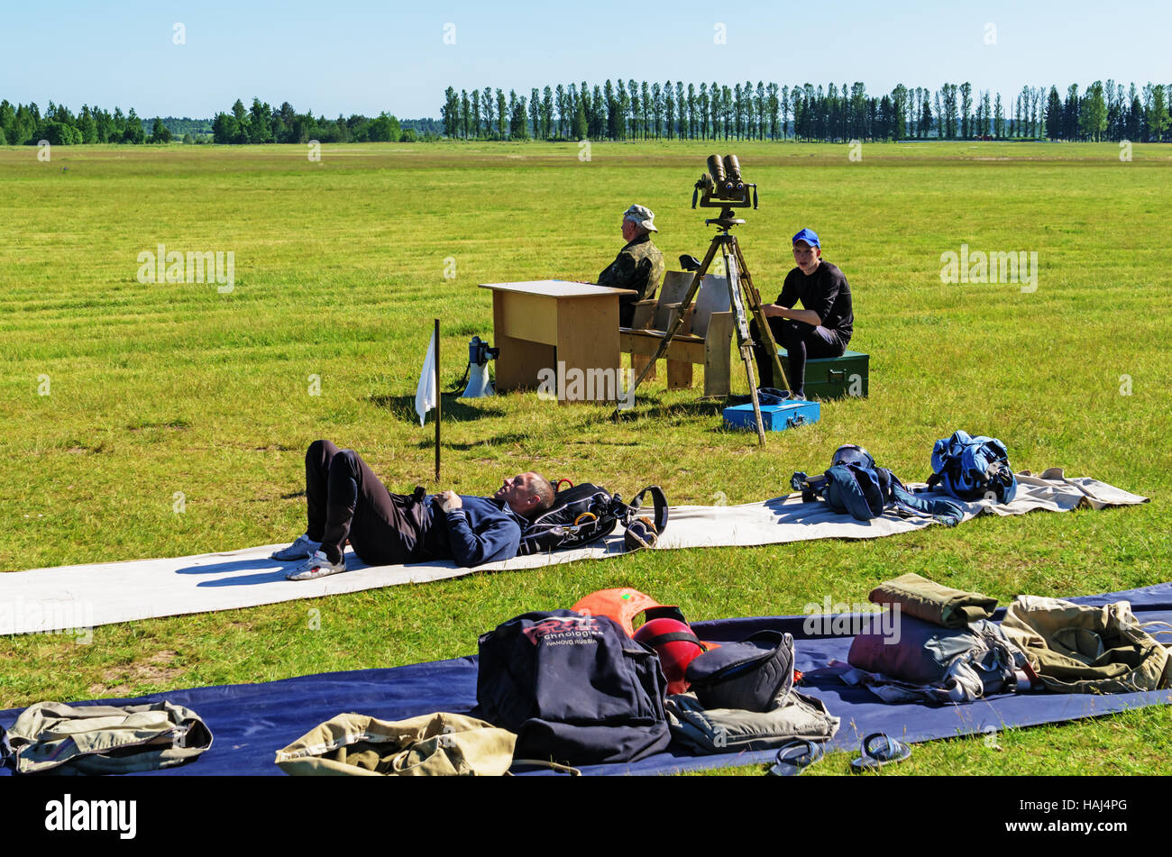 Parachutists - 2015.Parachutists in airfield Stock Photo - Alamy