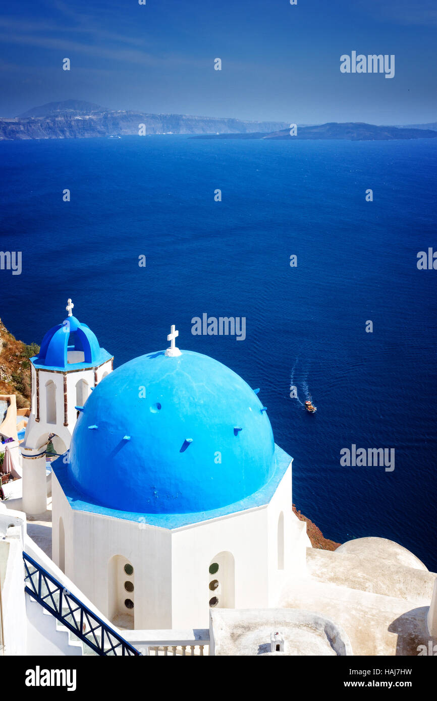 traditional blue dome with sea, Santorini Stock Photo - Alamy