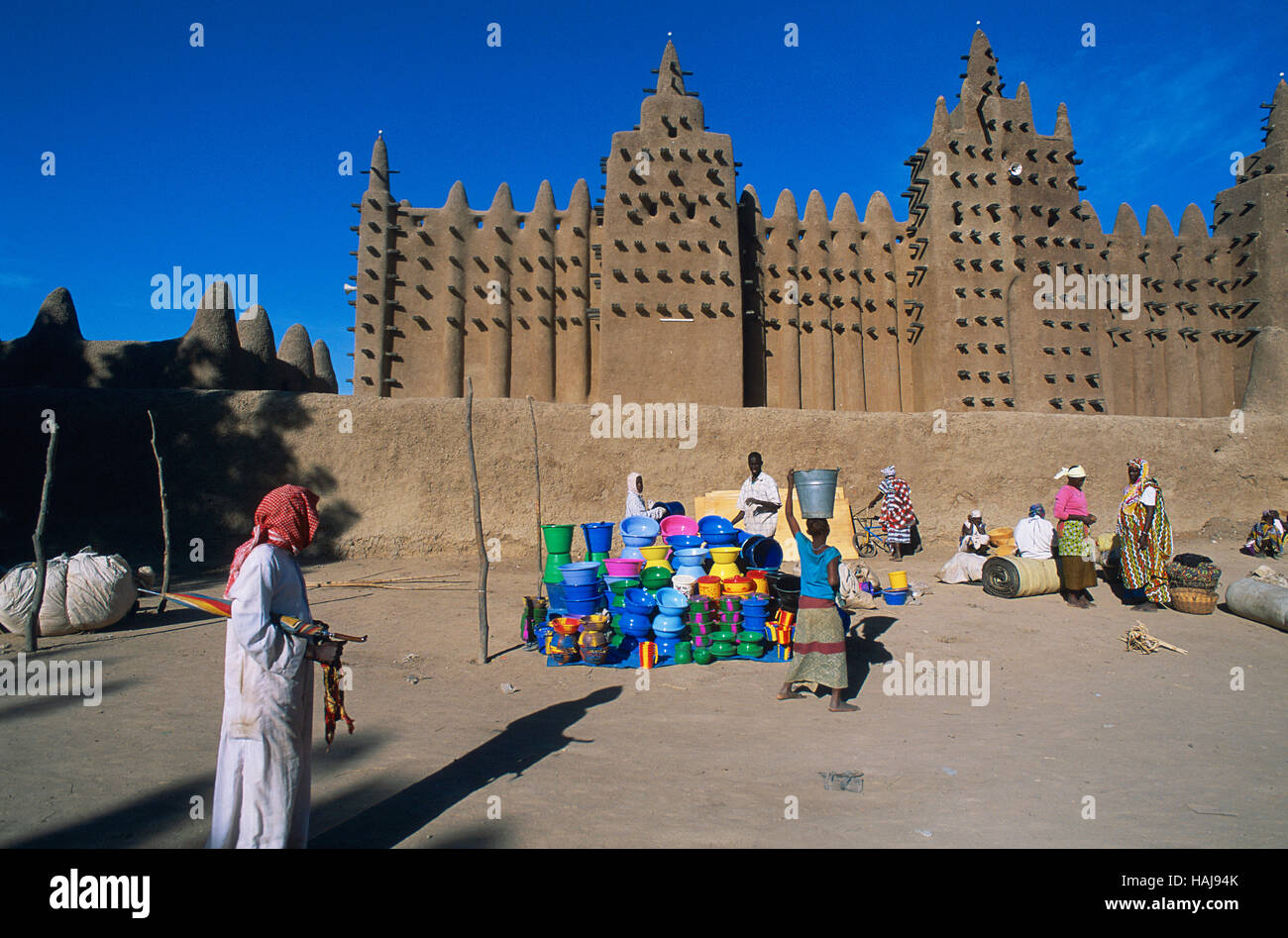 Mali, Djenne, Unesco World Heritage, the biggest mud mosque of the ...
