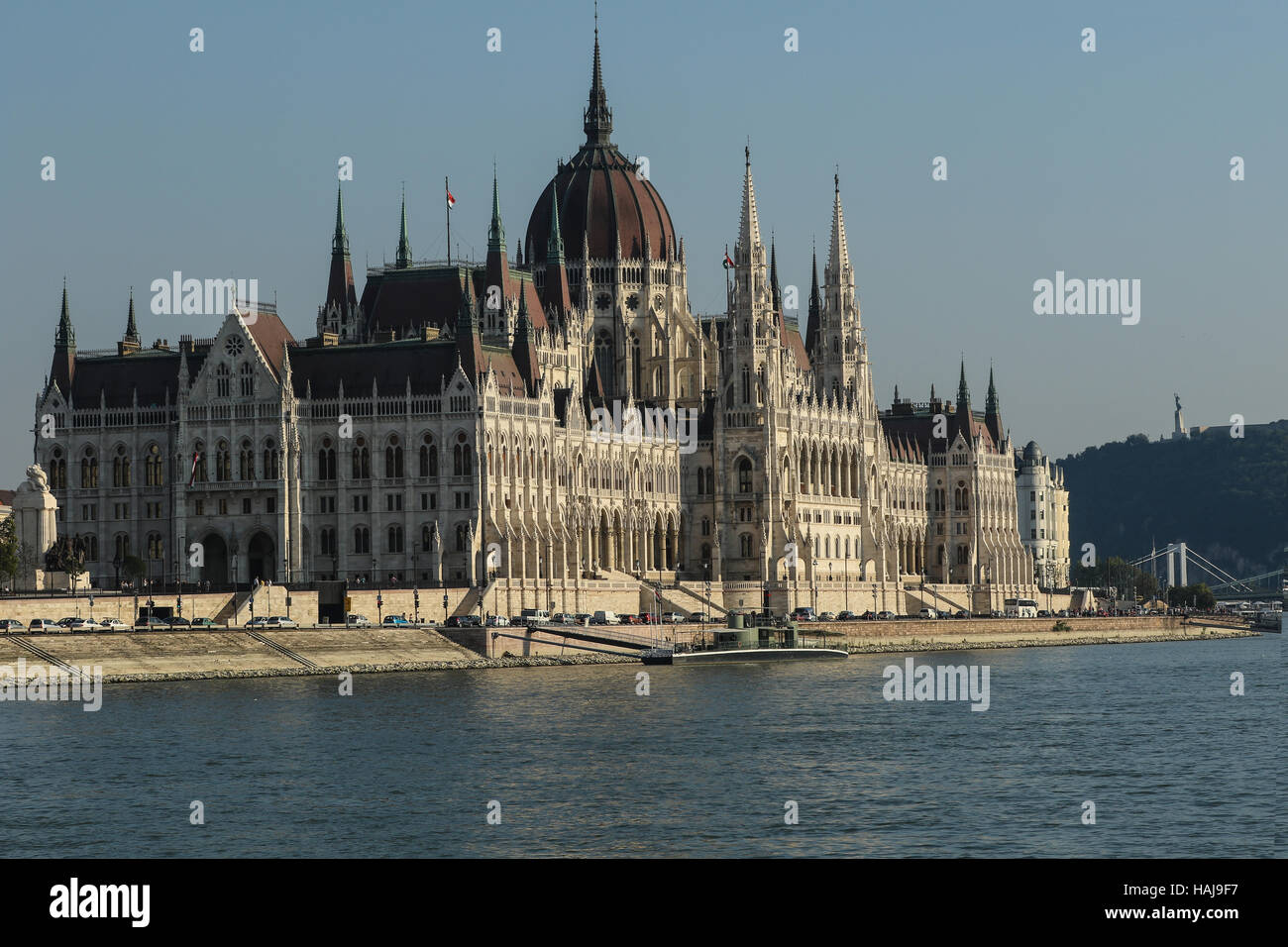 Gothic Revival Hungarian Parliament building on the Danube river shore ...