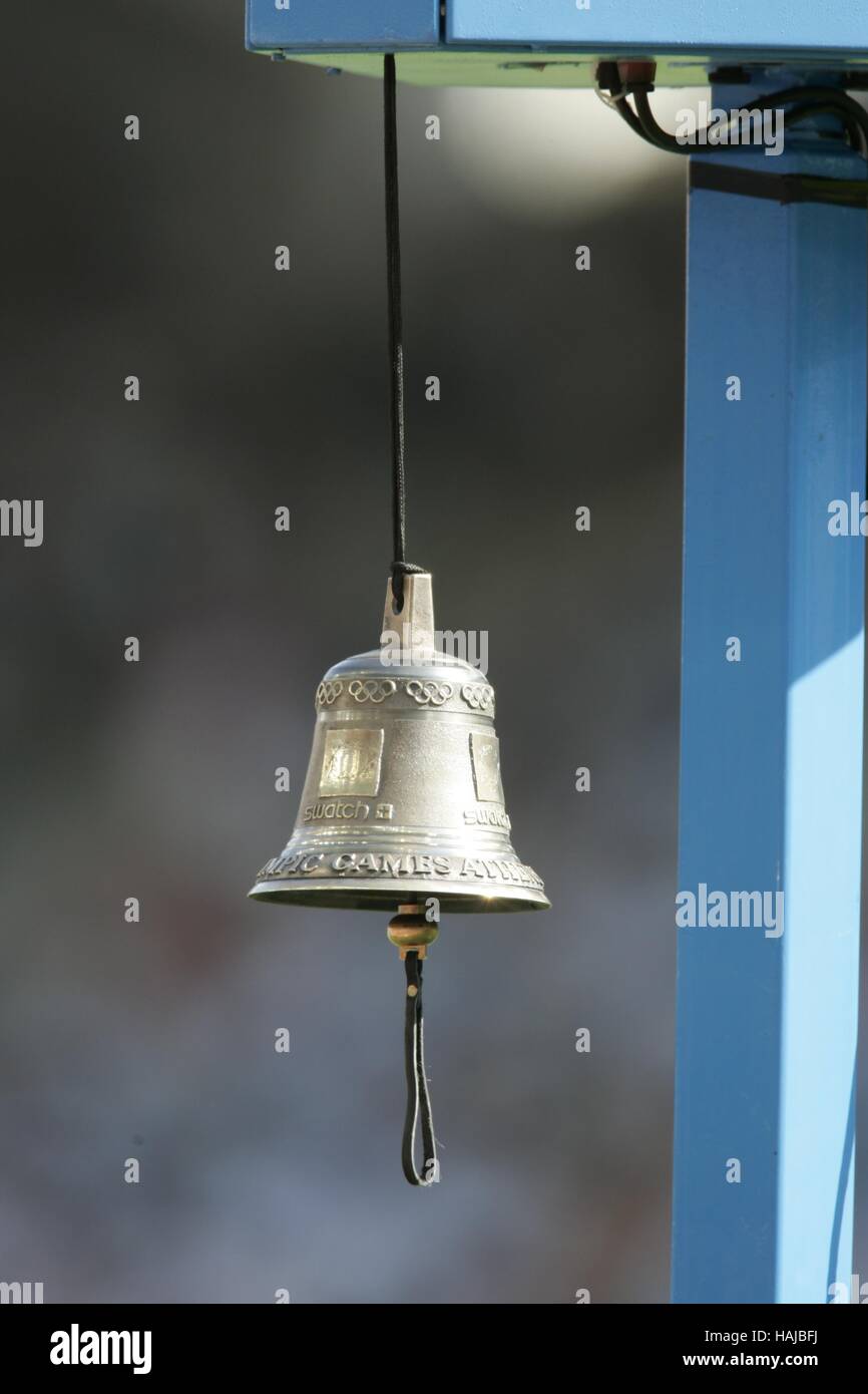 Athletics last lap bell hi-res stock photography and images - Alamy