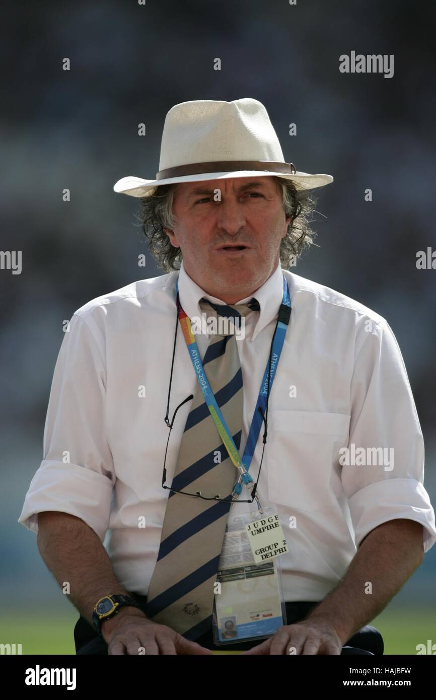 OLYMPIC JUDGE OLYMPIC JUDGE ATHENS GREECE 24 August 2004 Stock Photo ...