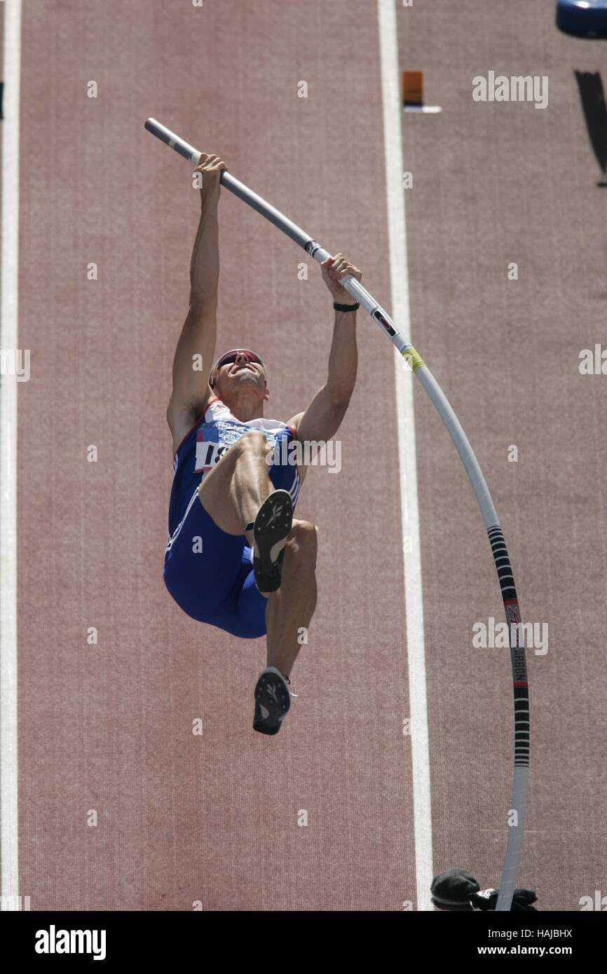 Macey pole vault hi-res stock photography and images - Alamy
