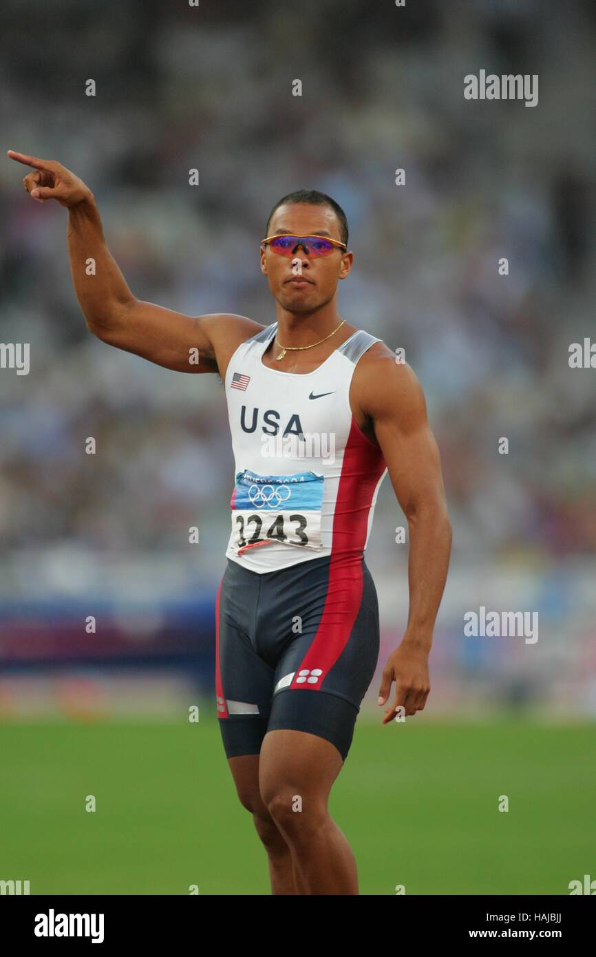 Bryan clay hi-res stock photography and images - Alamy