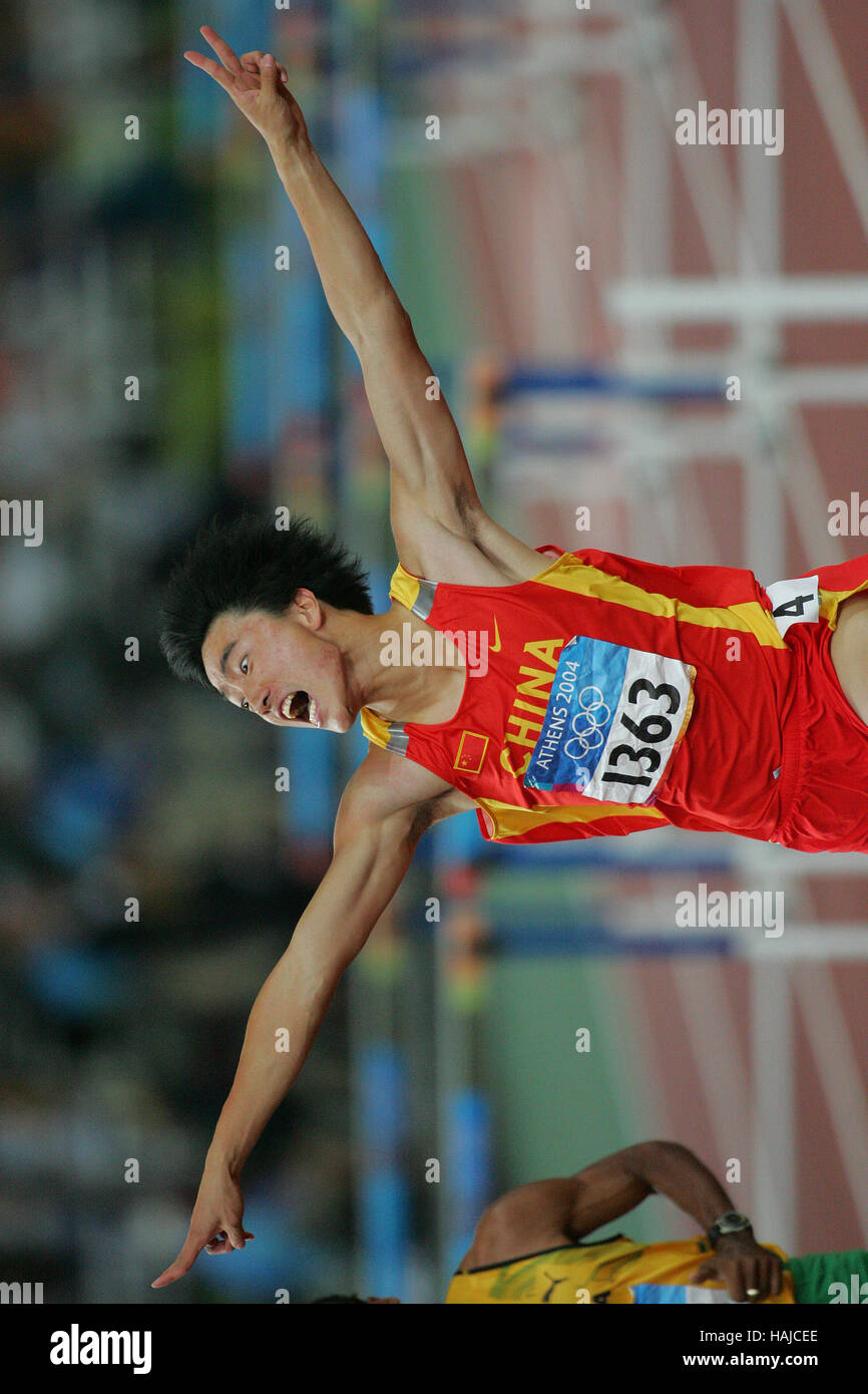 Liu xiang olympic 2004 hi-res stock photography and images - Alamy