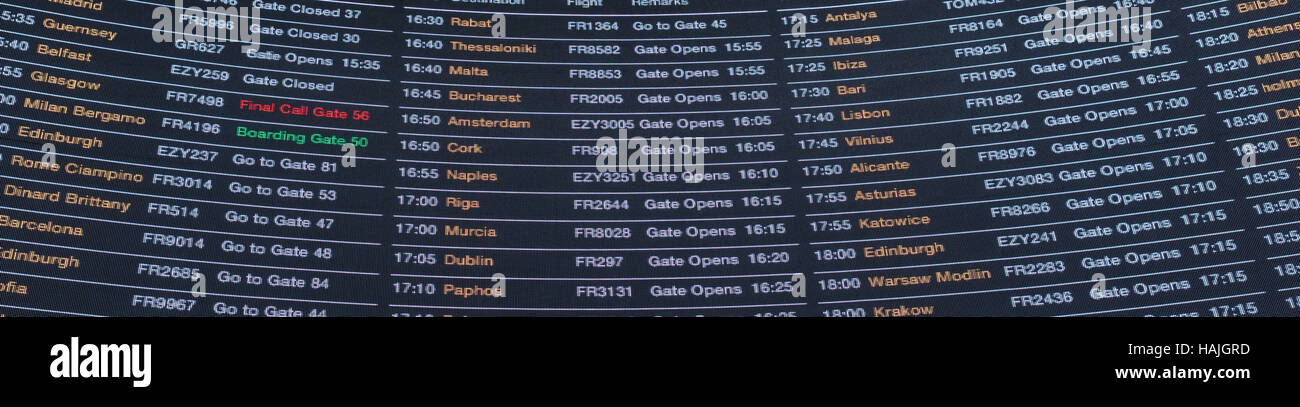 Airport destination board hi-res stock photography and images - Alamy