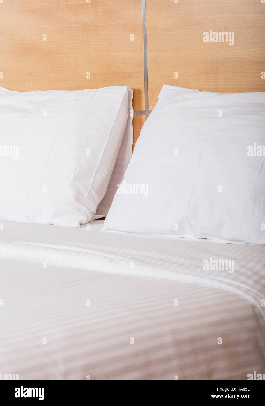 Interior of a double bed hotel room Stock Photo - Alamy