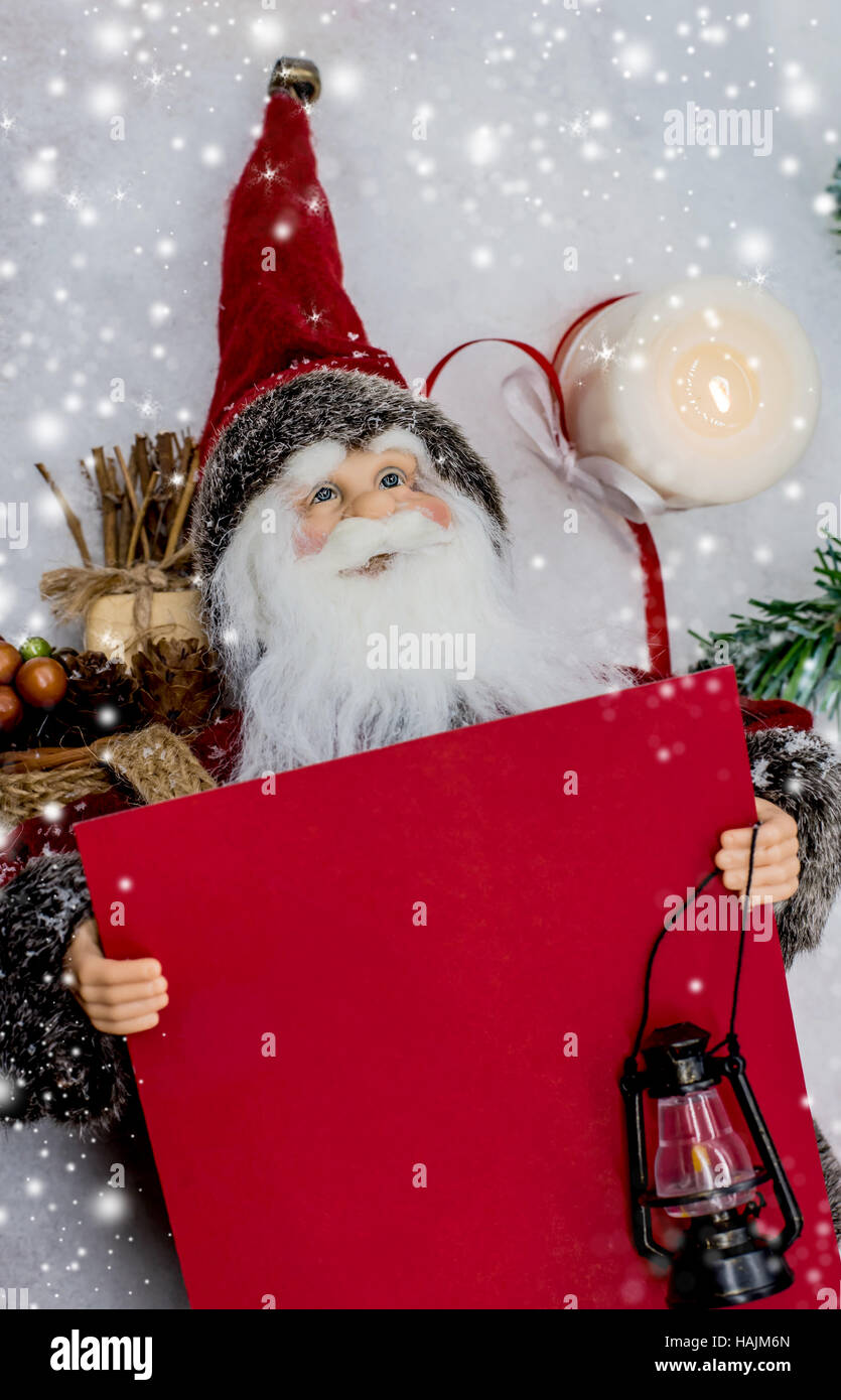 Santa with price tag, Christmas on sale and discount sign Stock Photo ...