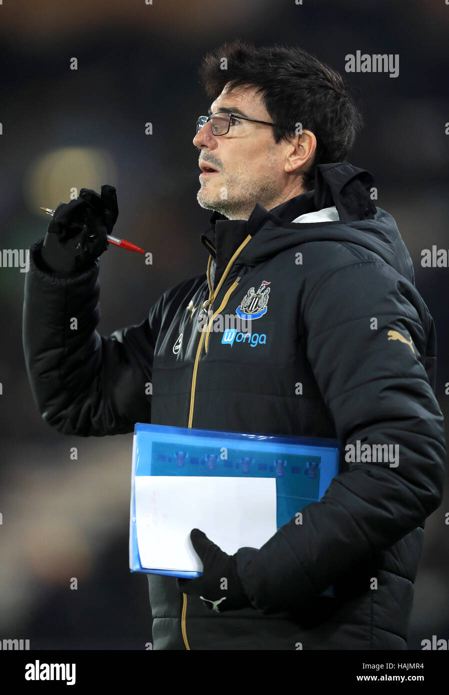 Newcastle united first team coach hi-res stock photography and images ...